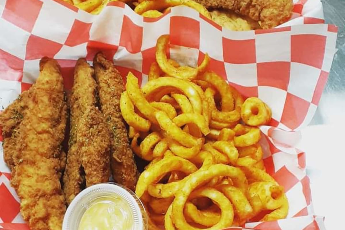 Crunch and Munch Take Out Delivery Menu | Order Online | 54 Wood Ave ...