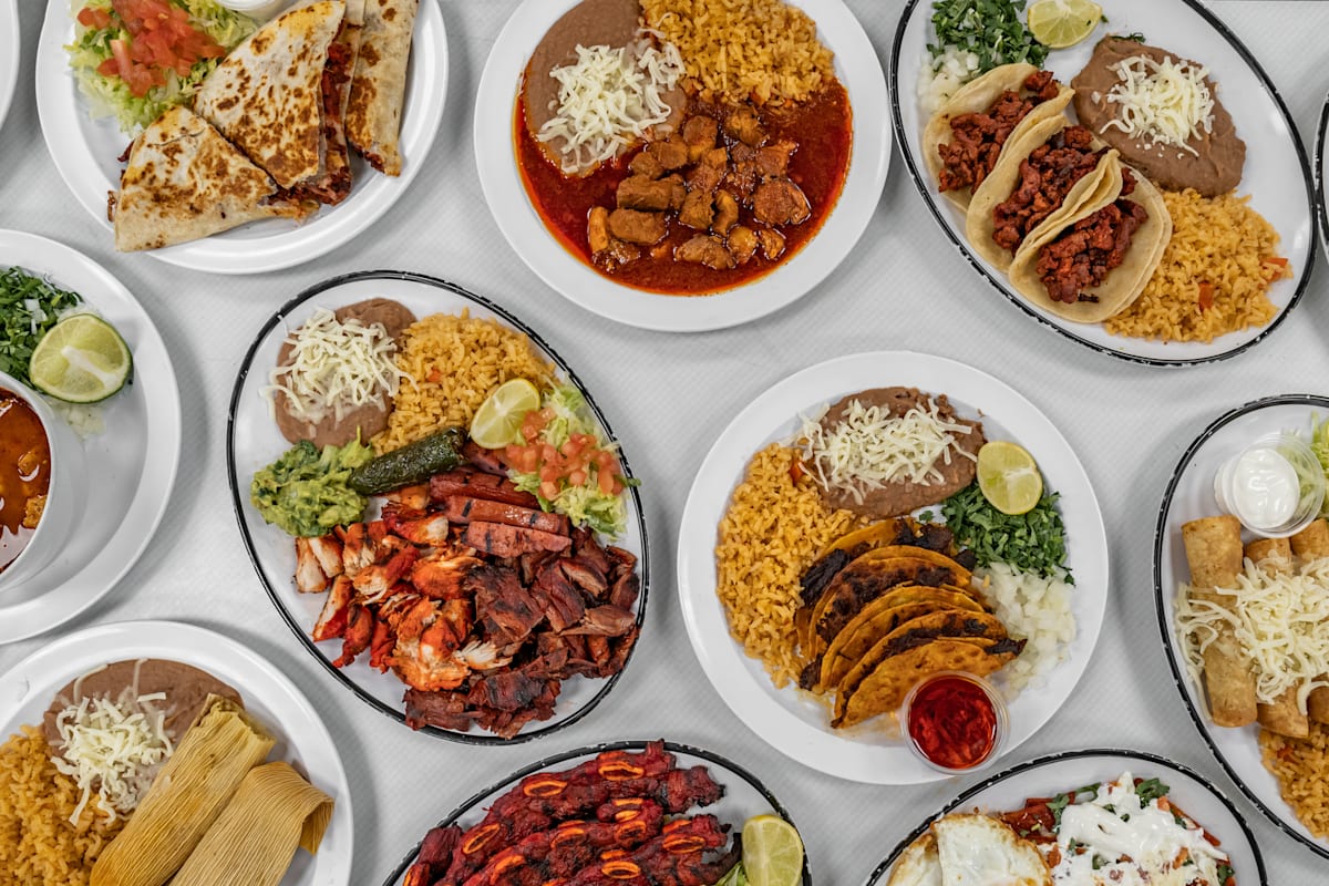 Victoria's Meat Market & Grill - Forney, TX Restaurant | Menu ...