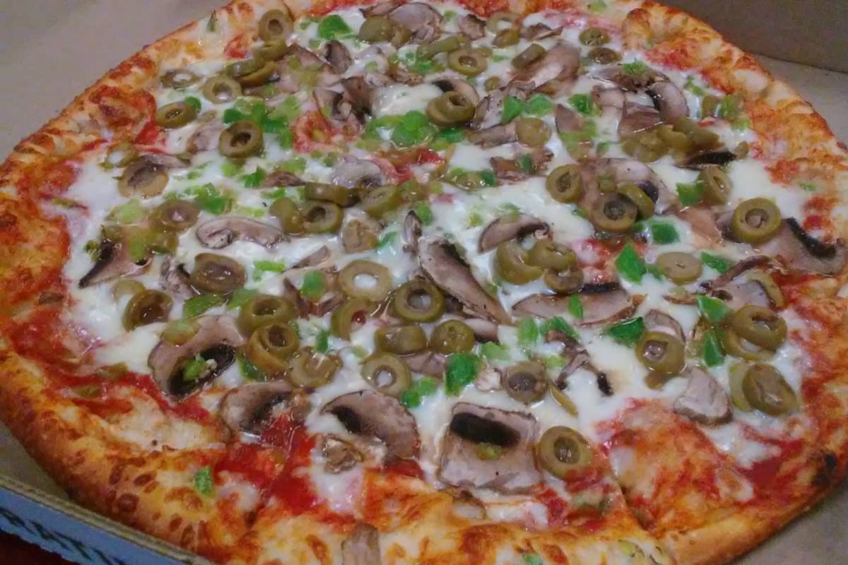 Paisano's Pizza Delivery Menu | Order Online | 5511 Schaefer Rd ...