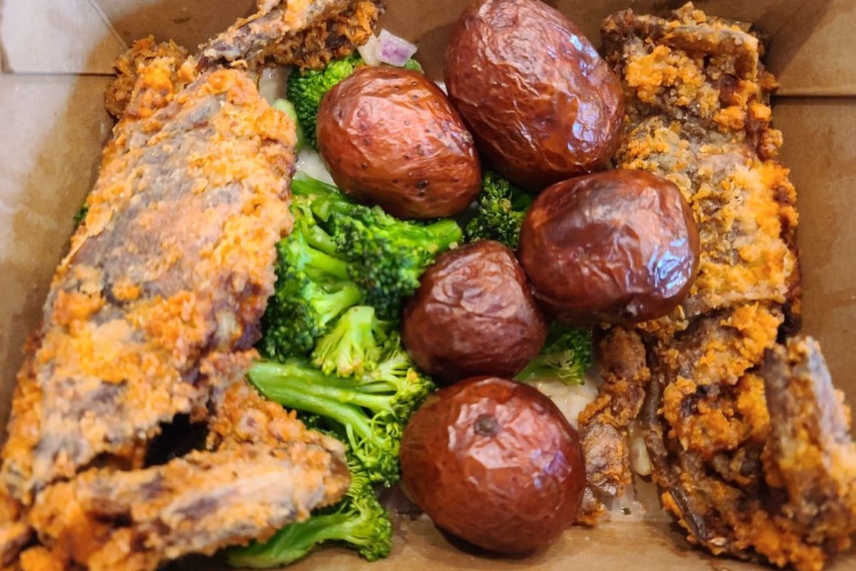 Capital Ale House Delivery Menu | Order Online | 13831 Village Place Dr ...