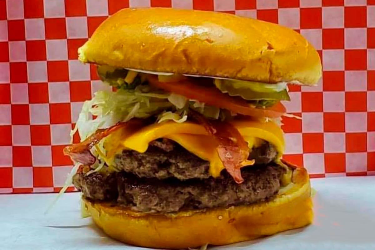 Chunk's Burger - Stafford, TX Restaurant | Menu + Delivery | Seamless
