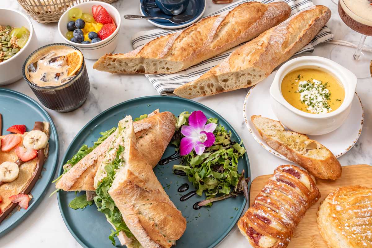 Matines Cafe - Wayne, PA Restaurant | Menu + Delivery | Seamless