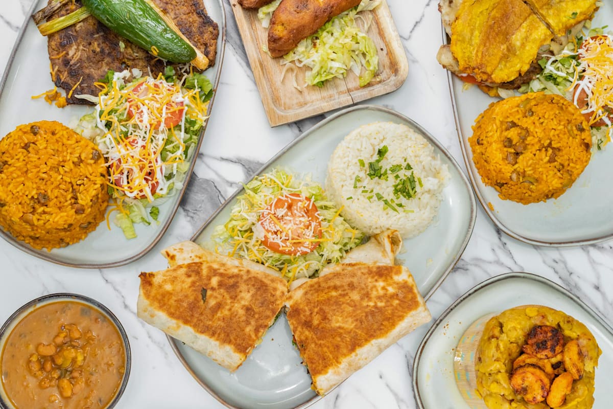 Susus Dream Cakes Sazones Delivery Menu | Order Online | 11111 S Harlem ...