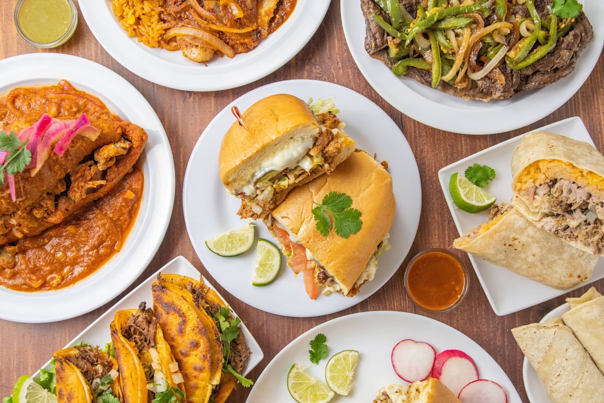 Tortas y Bionicos 'Nice' Santa Ana Delivery Menu | Order Online | 222 ...