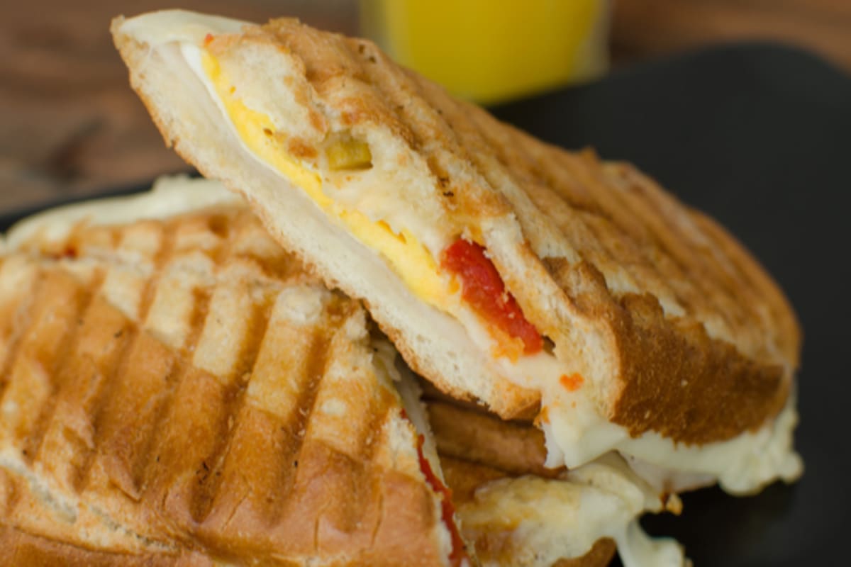 BP Convenience Store - Northville, MI Restaurant | Menu + Delivery ...