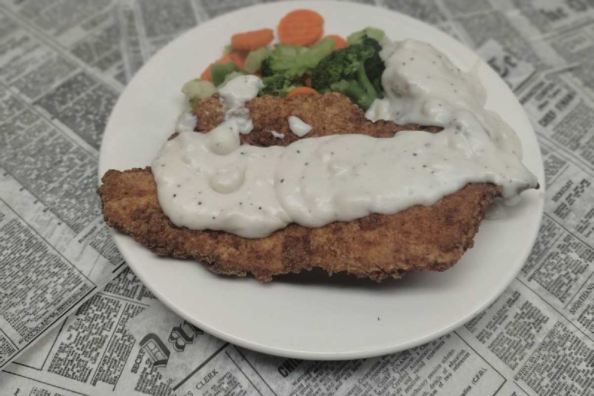 Titans Tavern Delivery Menu | Order Online | 215 S Main Ave Tea | Grubhub