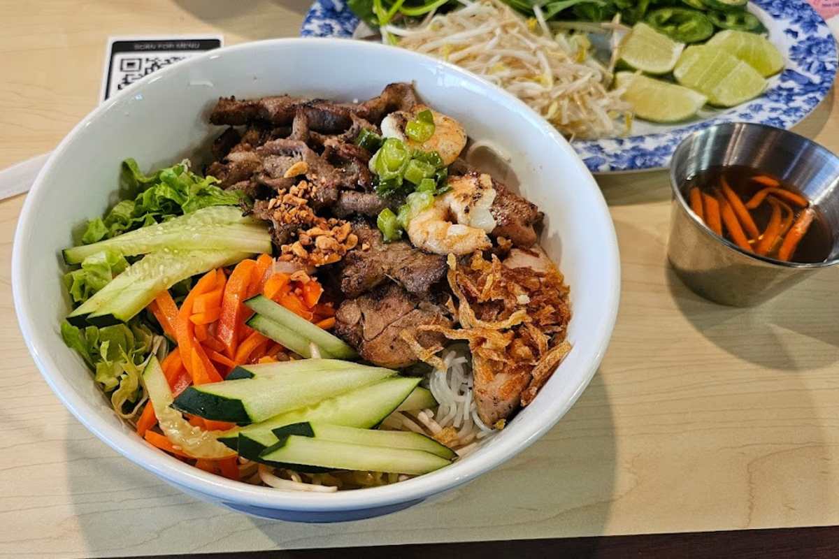 Lets Pho Beamer Delivery Menu | Order Online | 12880 Beamer Rd Houston ...