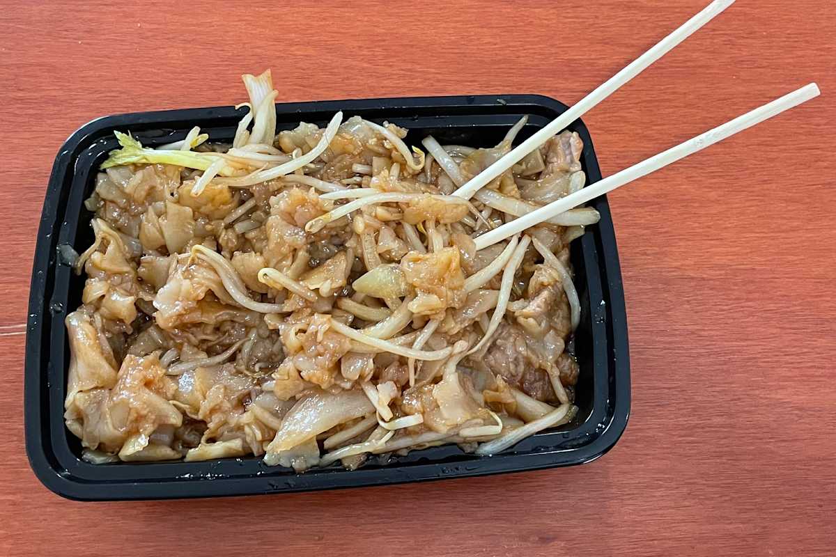 Men At Wok NH Delivery Menu | Order Online | 1 Glen Rd, West Lebanon ...