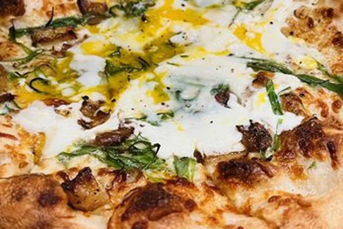 Pizzeria Delfina Delivery Menu | Order Online | 651 Emerson St Palo ...