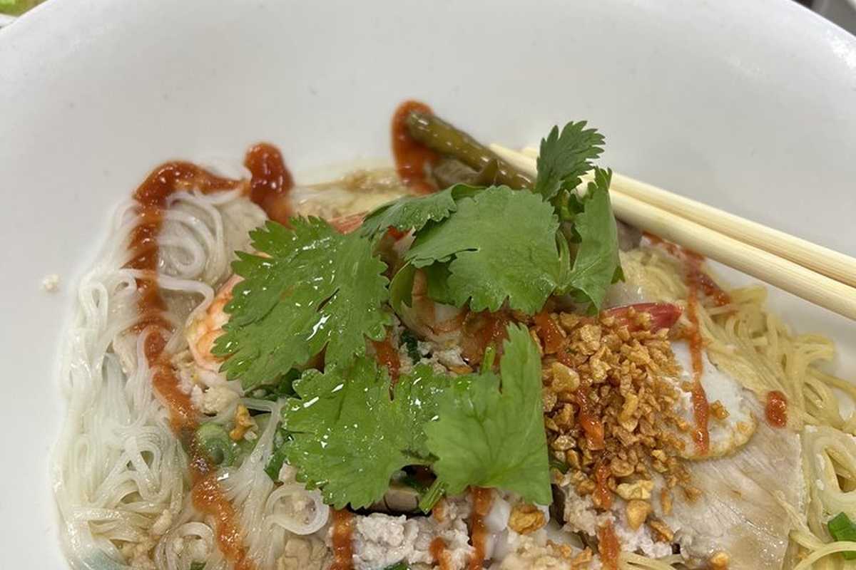 Nam Vang Restaurant Delivery Menu | Order Online | 571 Adams Ave #1 ...