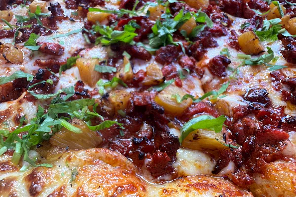 Pinball Pizzeria Delivery Menu | Order Online | 2240 Navigation ...