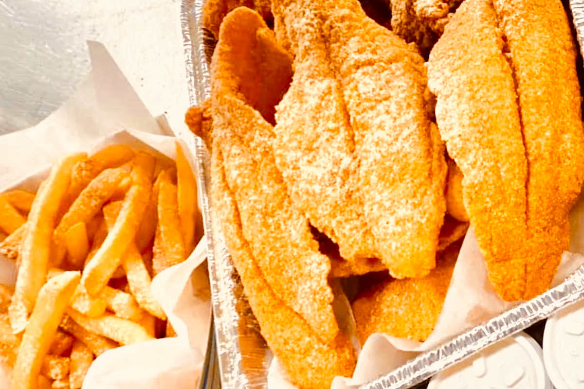 Super Sharks Fish & Chicken Delivery Menu | Order Online | 6925 E 38th ...