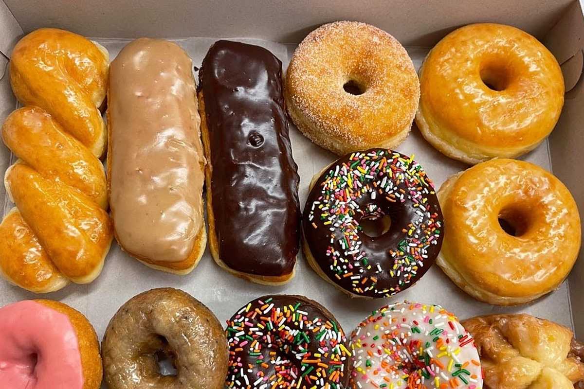 Daily Donuts & Bakery - Pomona, CA Restaurant | Menu + Delivery | Seamless