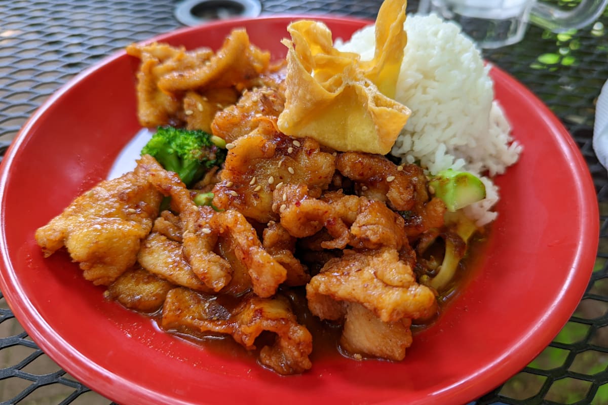 Rama Thai Cafe - Springfield, MO Restaurant | Menu + Delivery | Seamless