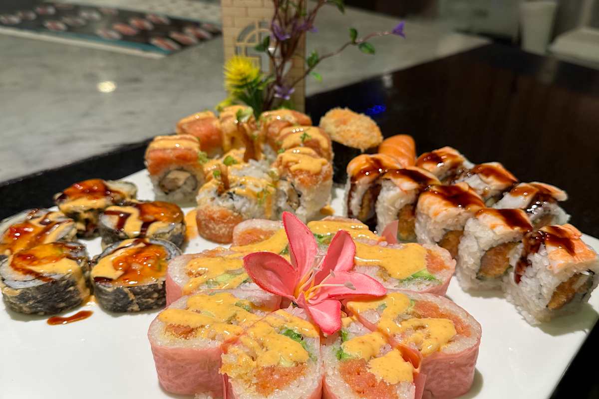 All Blue - Bolingbrook, IL Restaurant | Menu + Delivery | Seamless