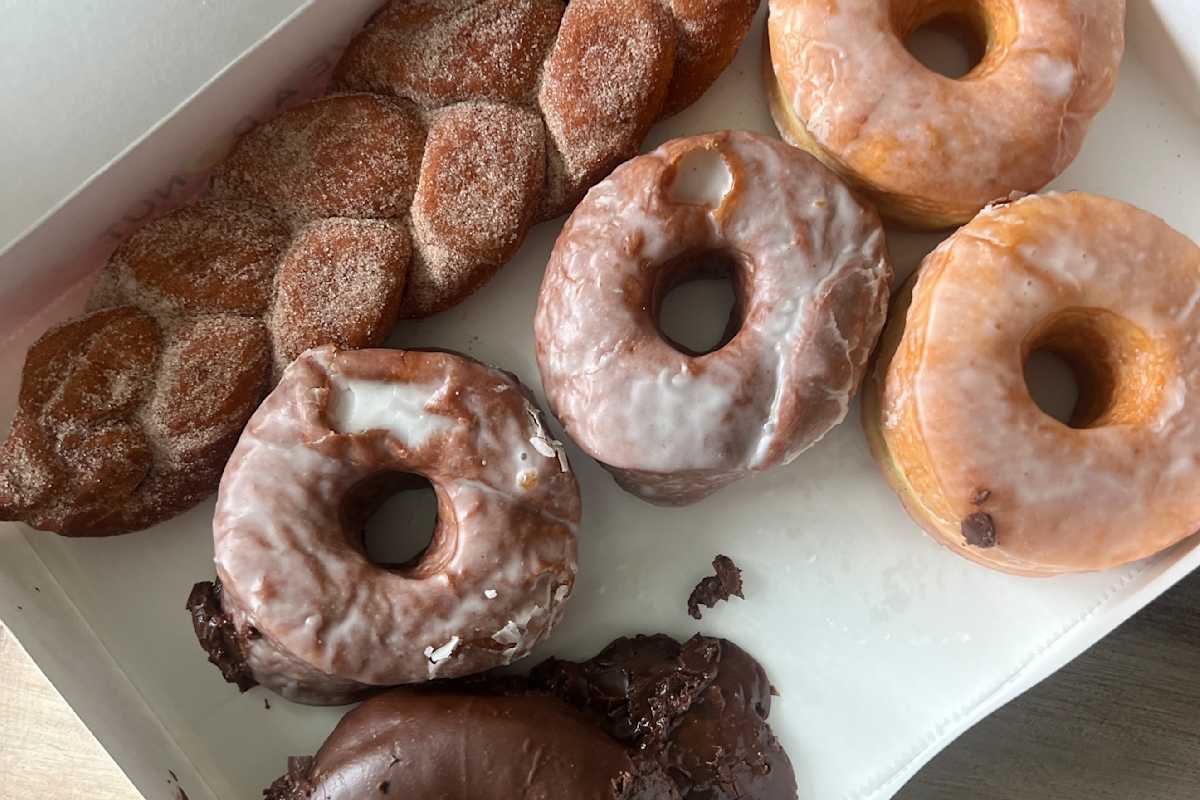 Cheer Donuts Delivery Menu | Order Online | 5065 St Augustine Rd ...
