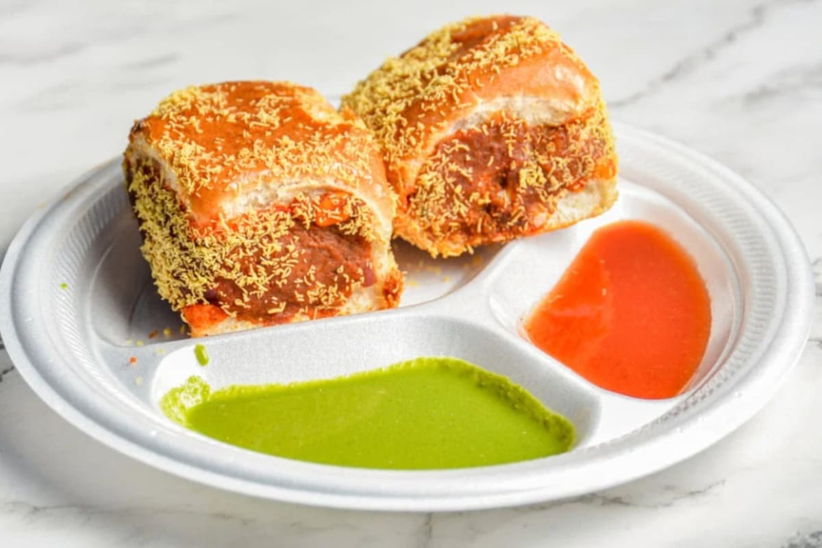 GJ2 Indian Street Food Delivery Menu | Order Online | 4548 Taylorsville ...