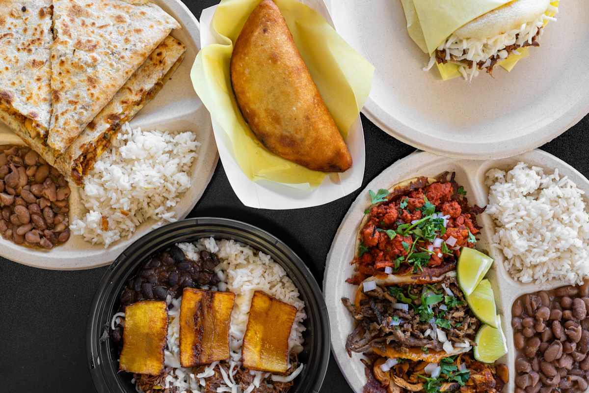 Achiote Latin Cuisine - Chandler, AZ Restaurant | Menu + Delivery ...