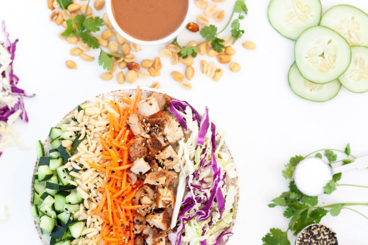 Currito - Cincinnati, OH Restaurant | Menu + Delivery | Seamless