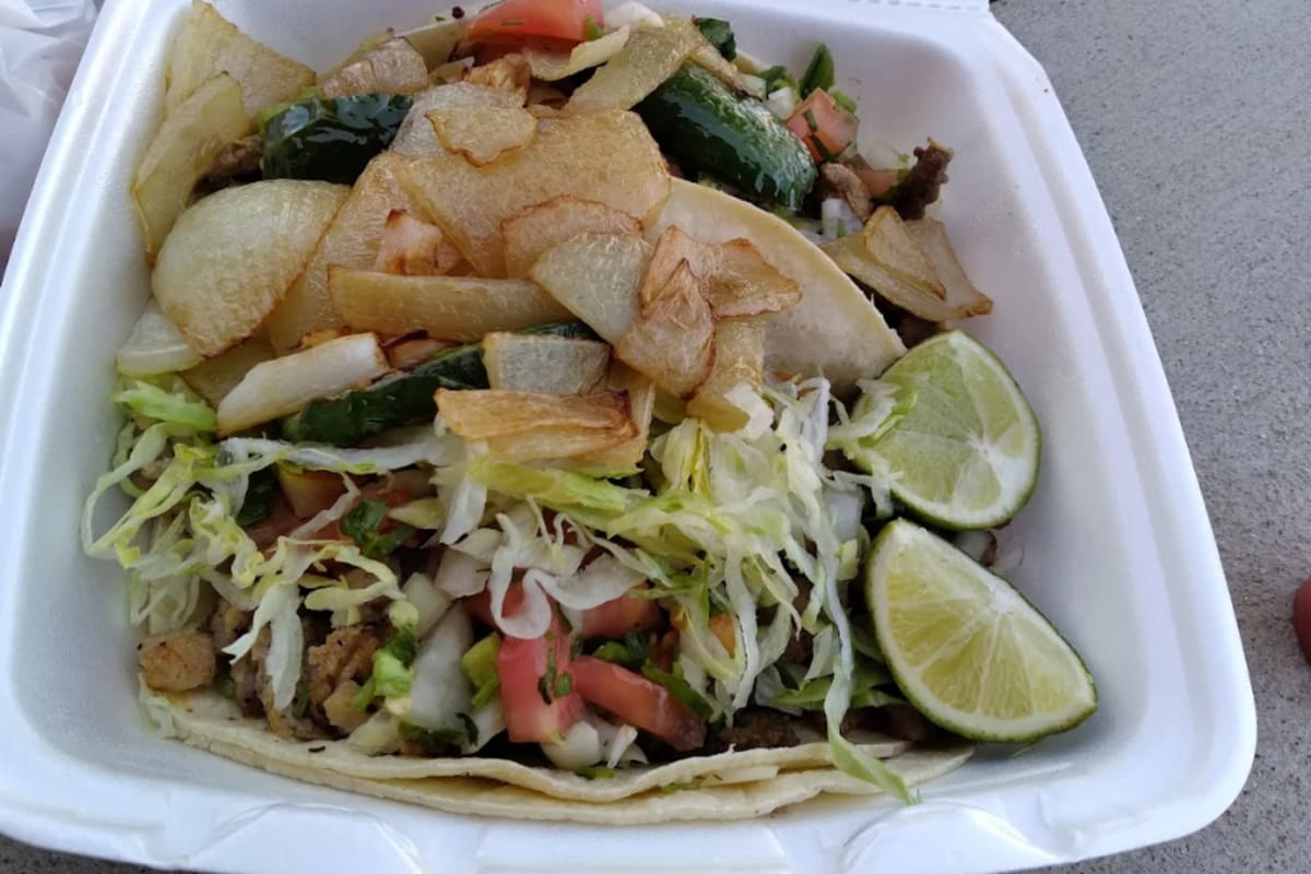 Los Betos Mexican Fast Food - Phoenix, AZ Restaurant | Menu + Delivery ...