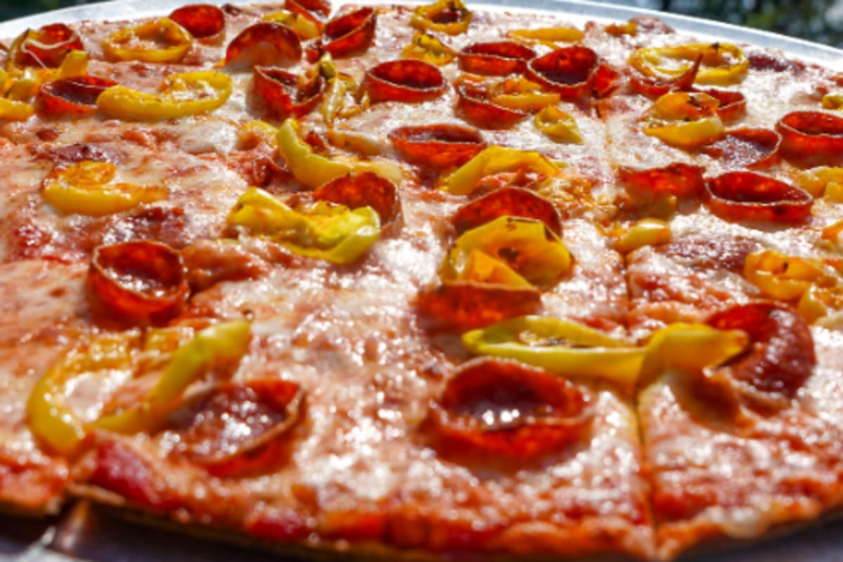 Caliente Pizza & Draft House Delivery Menu | Order Online | 4706 ...