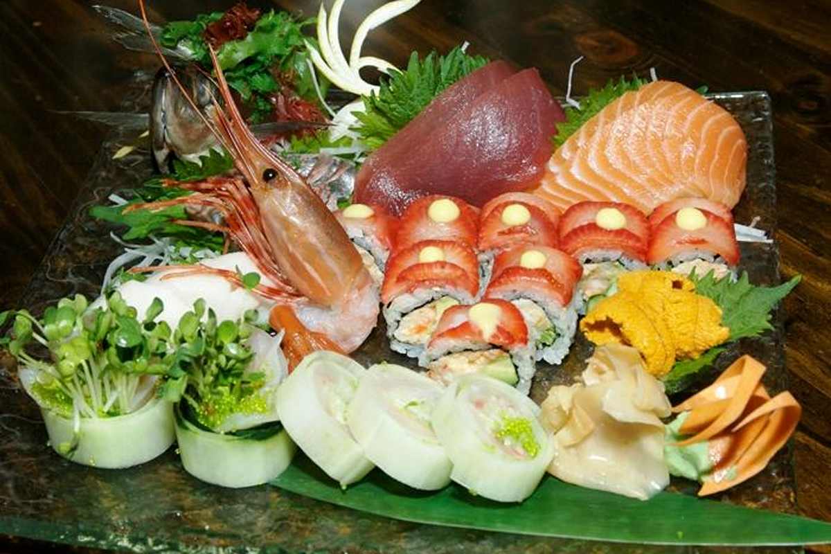 Amber - New York, NY Restaurant | Menu + Delivery | Seamless