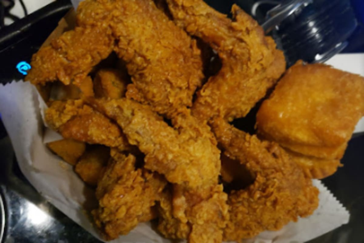3D'S Krazy Kitchen Bar & Lounge LLC Delivery Menu | Order Online | 9522 ...