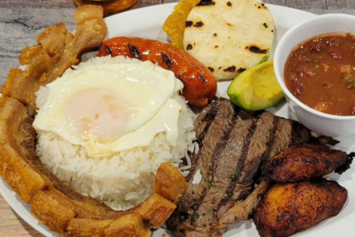 Chapa Paisa Colombian Restaurant Delivery Menu | Order Online | 201 ...