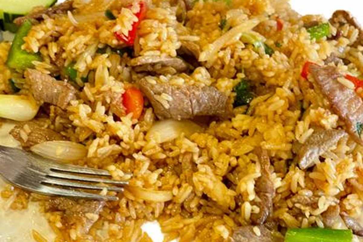 Mee Mee's Authentic Thai Cuisine Delivery Menu | Order Online | 3550 S ...