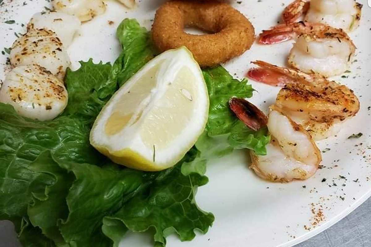 Ocean View Seafood Restaurant - Columbia, SC Restaurant | Menu ...