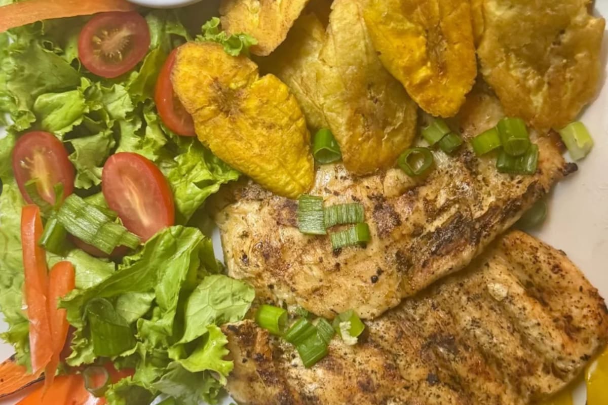 El Caldero Restaurant Delivery Menu | Order Online | 34 S Broadway ...