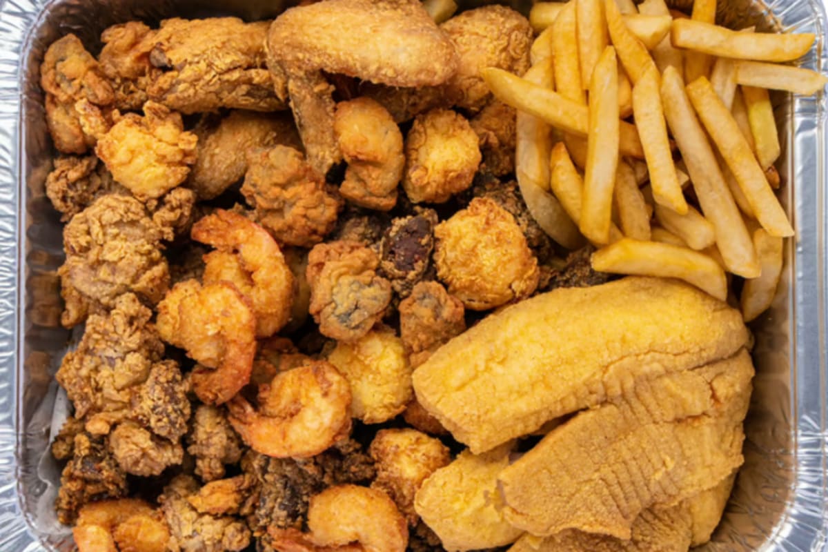 Mr Flounder Fish & Chicken Delivery Menu | Order Online | 7850 Atlantic ...