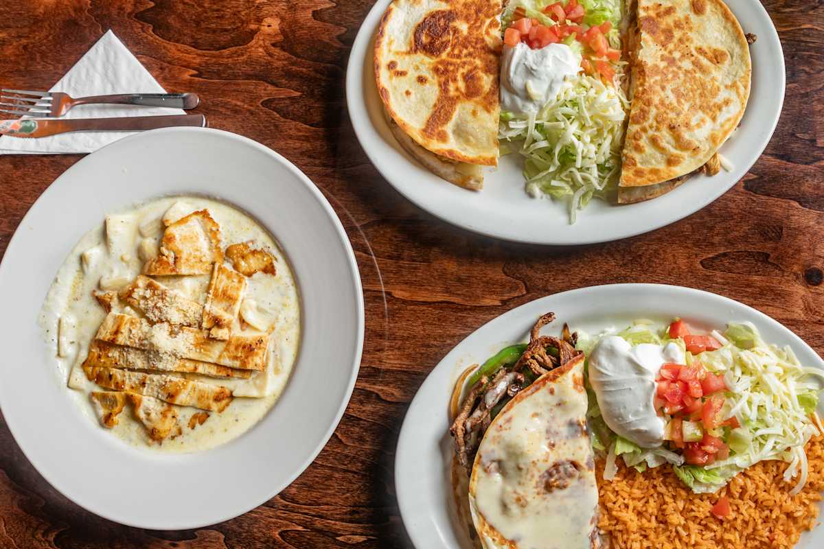 El Jefe Mexican Grill Delivery Menu | Order Online | 2369 Richmond Rd ...