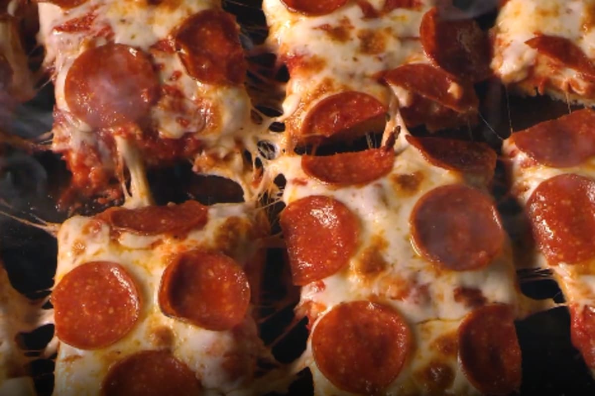 Jet's Pizza Delivery Menu | Order Online | 1601 Shawano Ave Green Bay ...