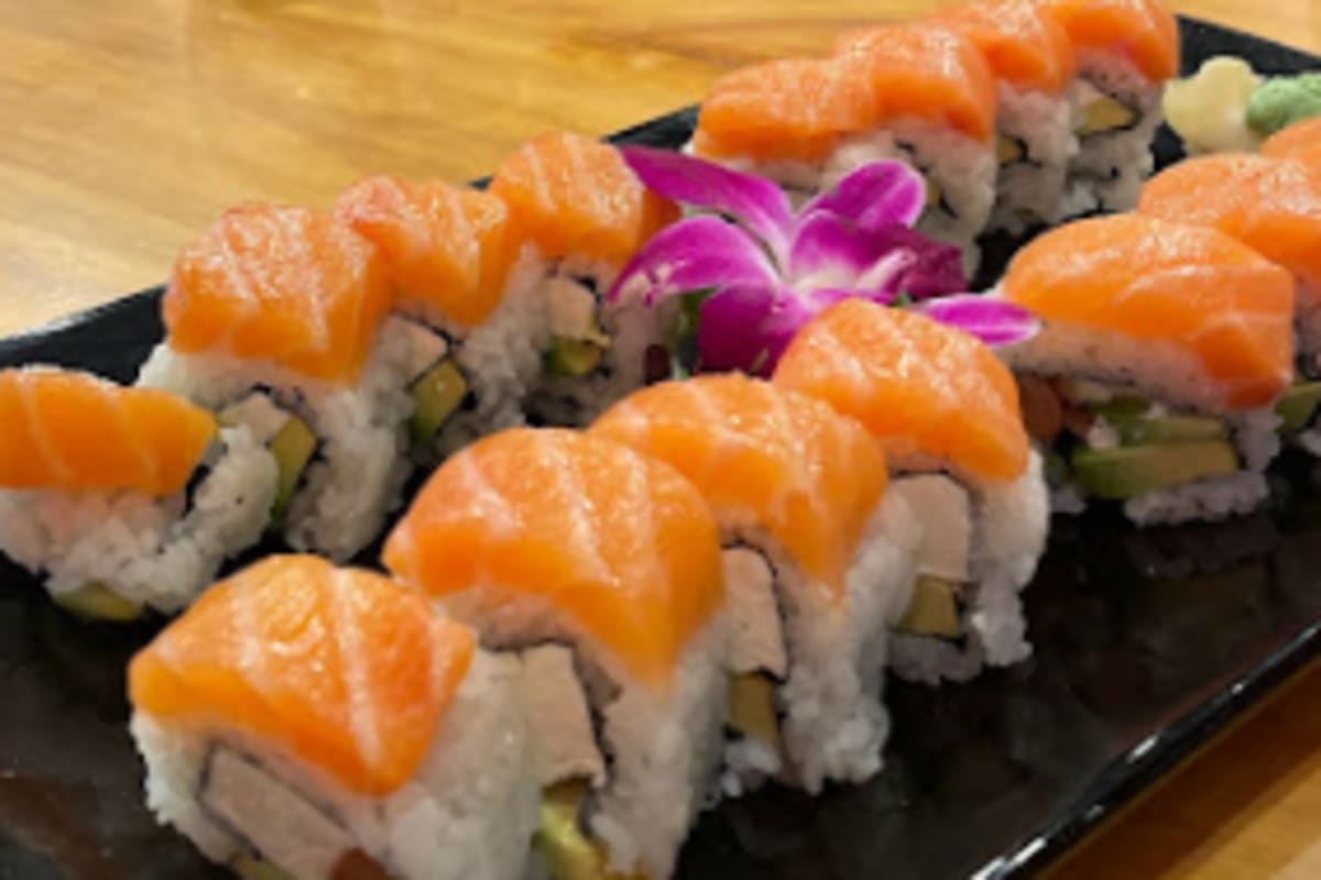 BlueFin sushi & Ramen Round Rock Delivery Menu | Order Online | 2200 ...
