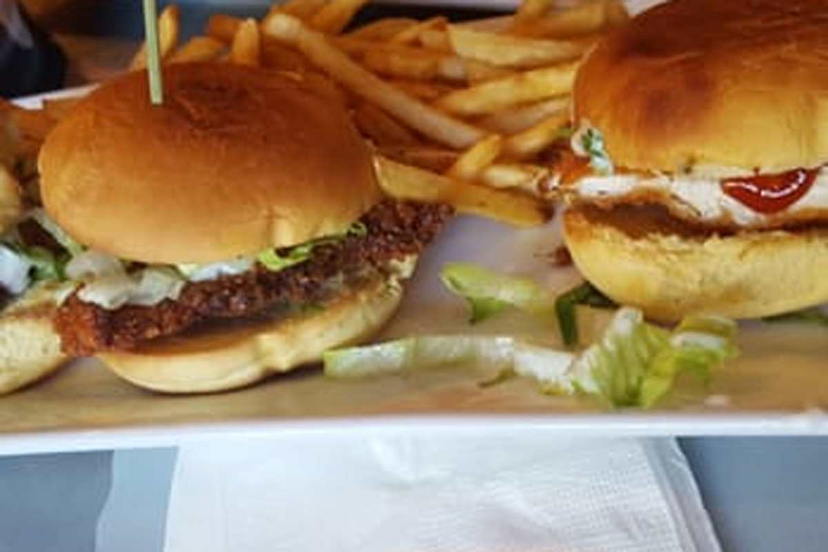 Underdog Bar & Grill Delivery Menu | Order Online | 4 Church Street ...