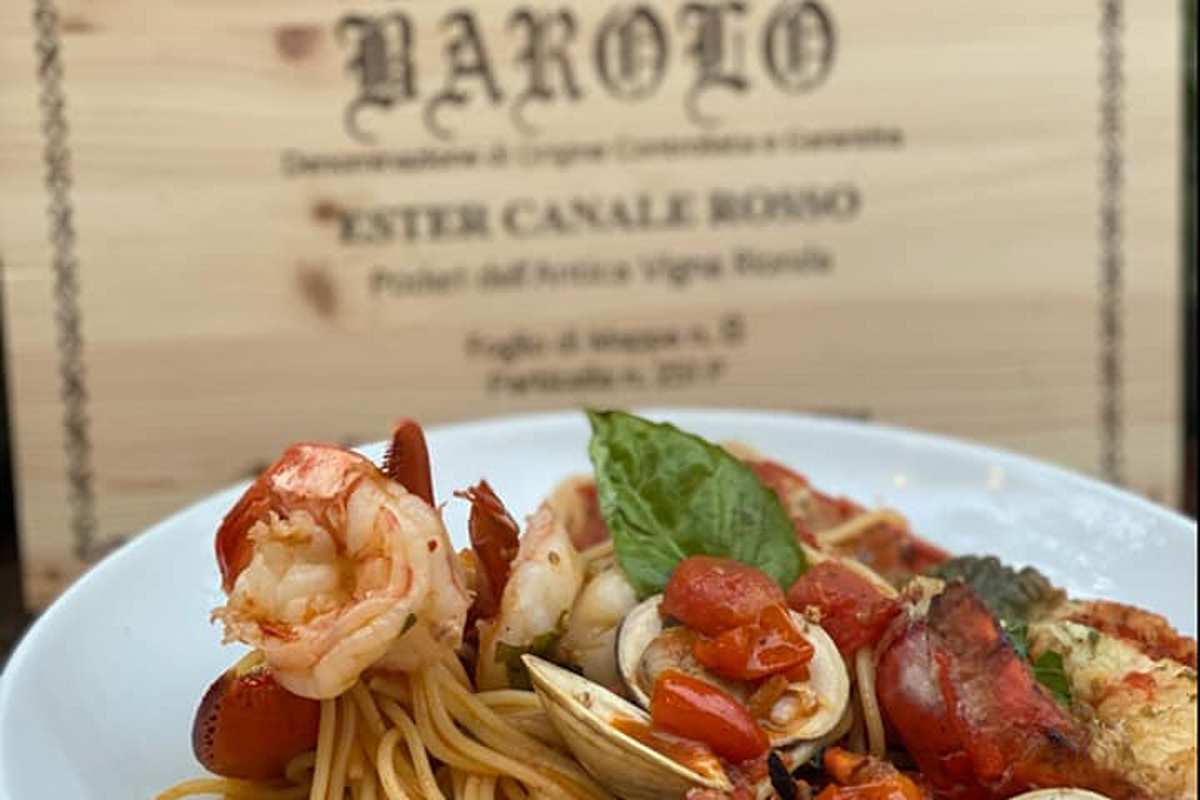 Umberto's Pizzeria - Bellmore, NY Restaurant | Menu + Delivery | Seamless