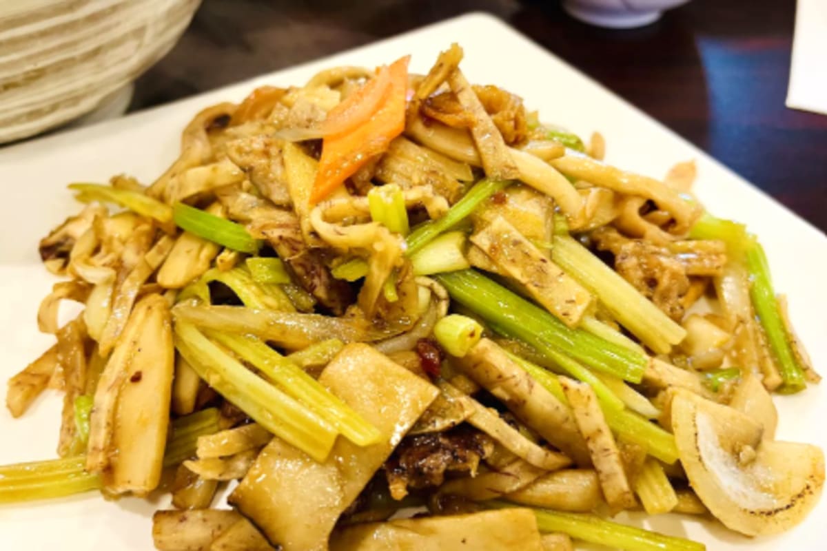 Destination Cafe E Ramen - Chicago, IL Restaurant | Menu + Delivery ...