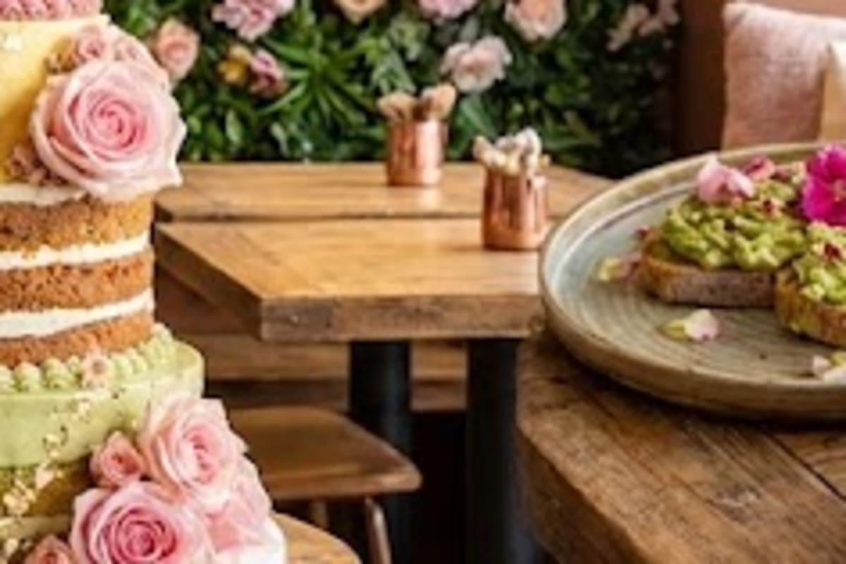 Bloom & Brew - Lake Grove, NY Restaurant | Menu + Delivery | Seamless