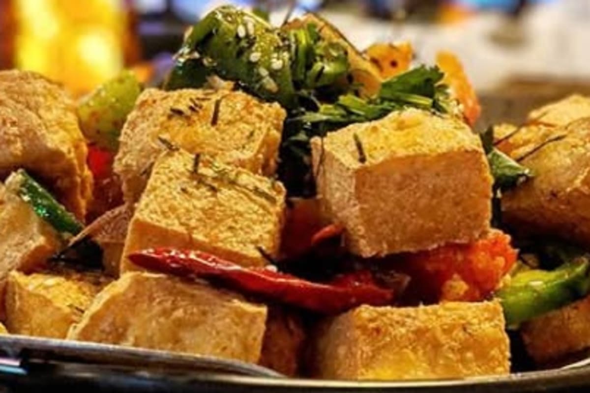 Dragon Gate Oakland - Oakland, CA Restaurant | Menu + Delivery | Seamless