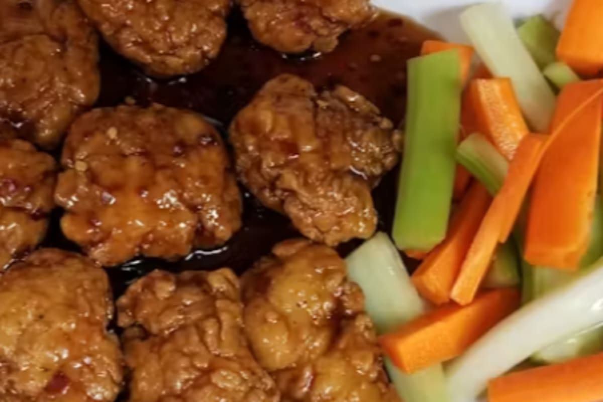 Toxic Wings - Greenwich, CT Restaurant | Menu + Delivery | Seamless
