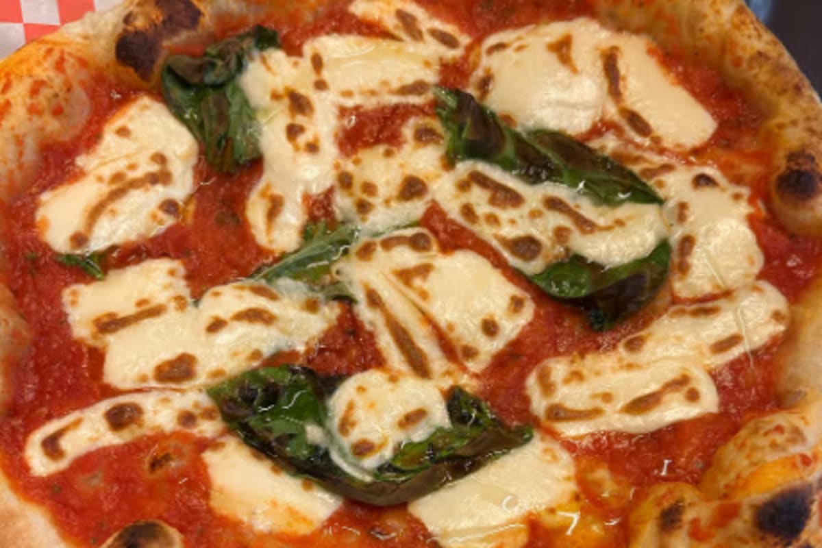 Pizza Di Roma - Austin, TX Restaurant | Menu + Delivery | Seamless