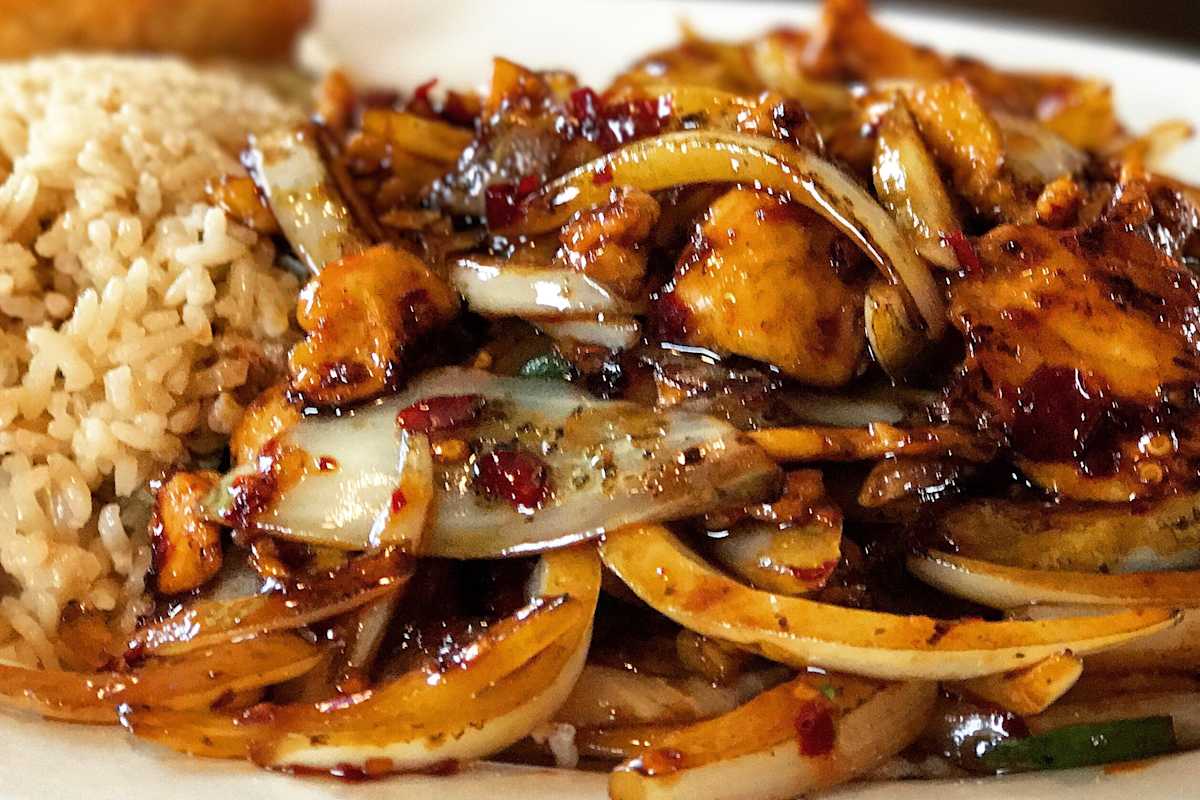 No 1 Kitchen Delivery Menu | Order Online | 1933 S Elm Pl Broken Arrow ...