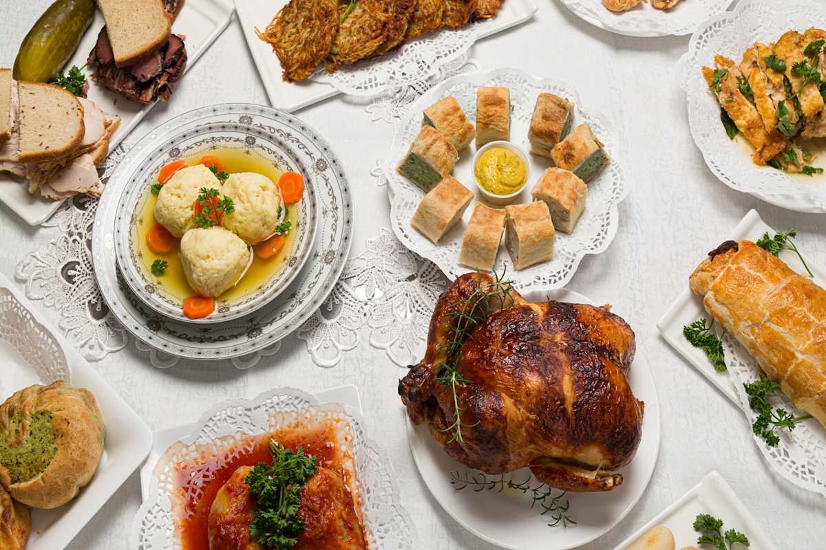 Knish Nosh - Rego Park, NY Restaurant | Menu + Delivery | Seamless