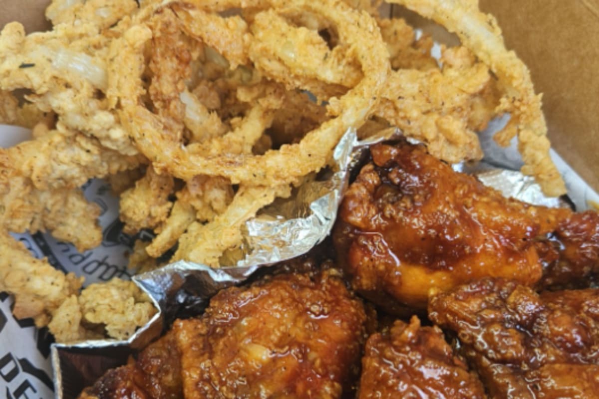 Bo's Wings 'N' Rings Delivery Menu | Order Online | 3275 Post Rd ...