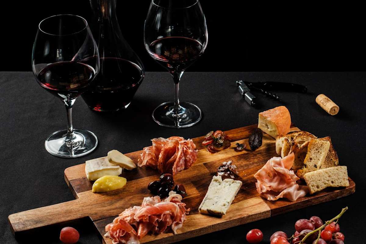 Lavagna of Suffern - Suffern, NY Restaurant | Menu + Delivery | Seamless