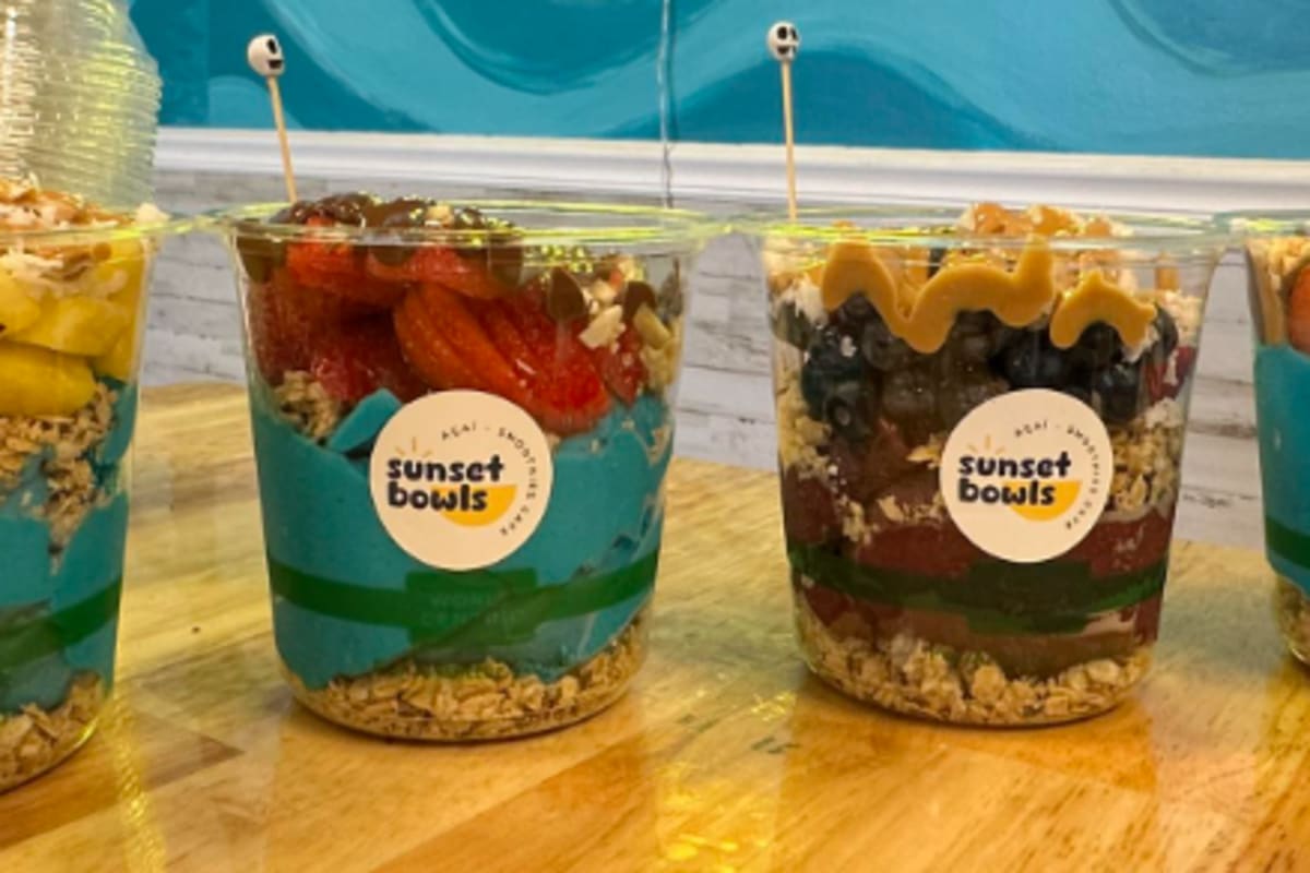 Sunset Bowls Acai Smoothies Cafe - Wilmington, NC Restaurant | Menu ...