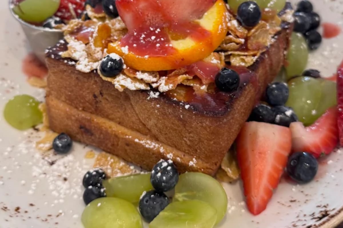 Sweet Bacon Cafe - Portland, OR Restaurant | Menu + Delivery | Seamless