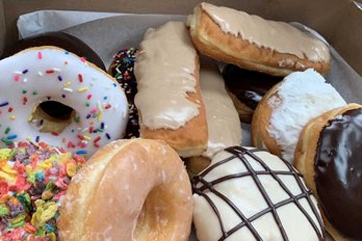 Thirsty Whale Bakery - Minneapolis, MN Restaurant | Menu + Delivery ...