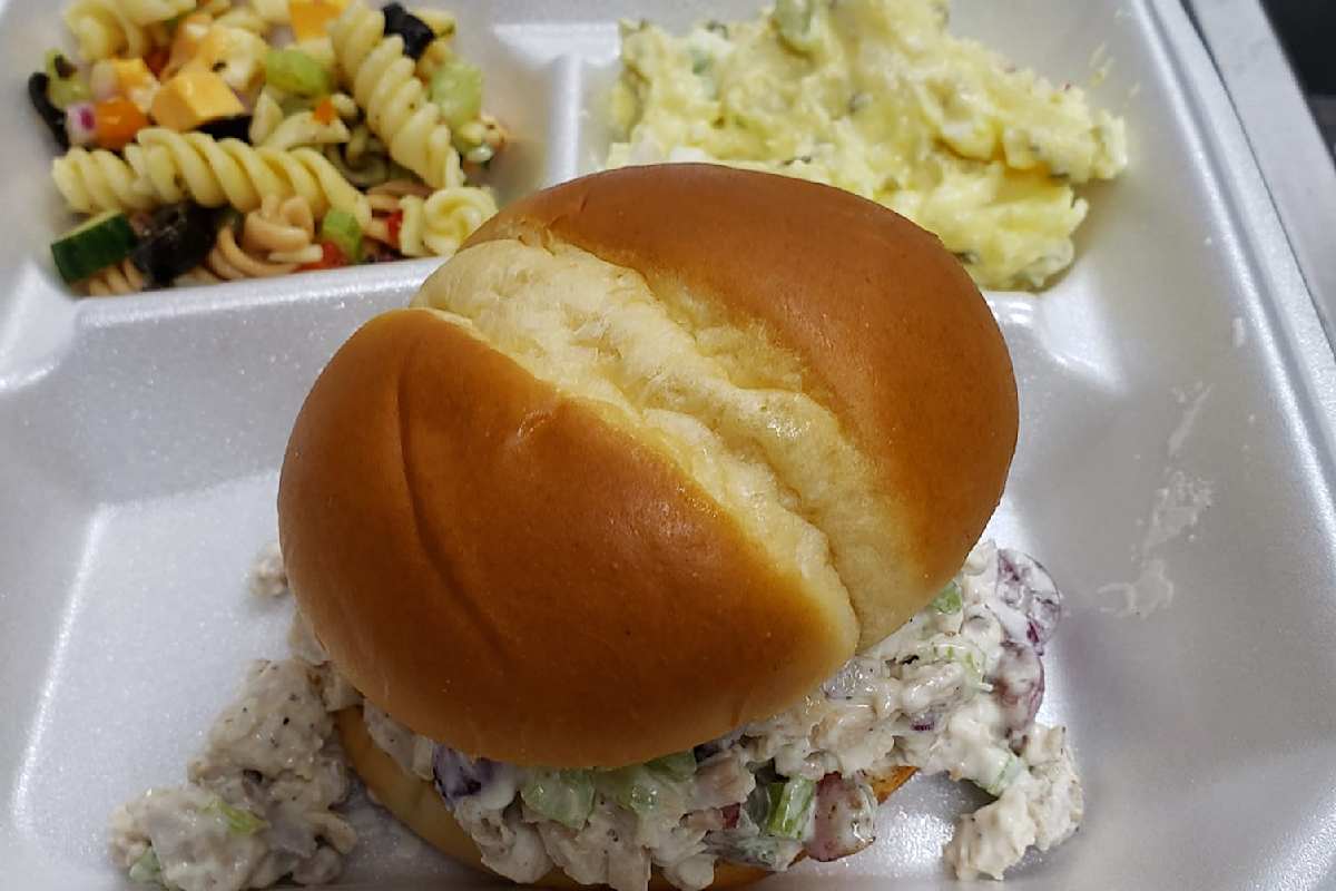 Hall's Kitchen - Columbia, MO Restaurant | Menu + Delivery | Seamless